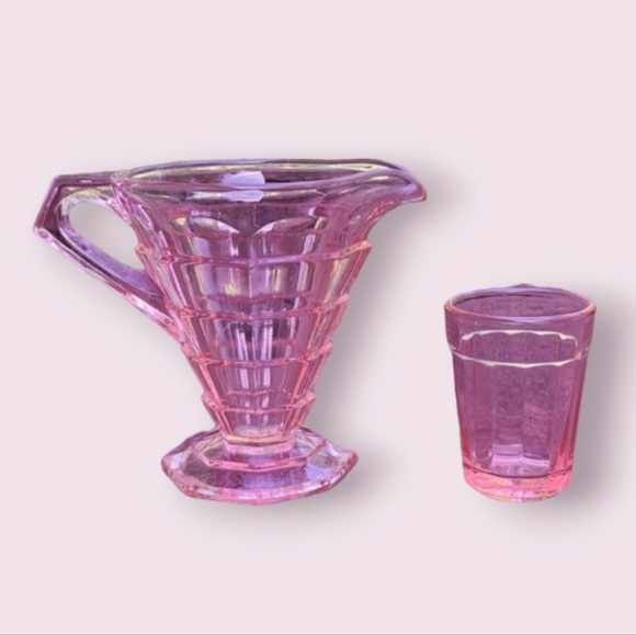 Indiana Glass | Dining | Vintage Indiana Glass Pink Tea Room Pitcher ...